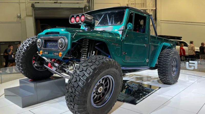 Auto Industry News: SEMA 2023 Highlights, UAW Future Plans, & Tesla ...